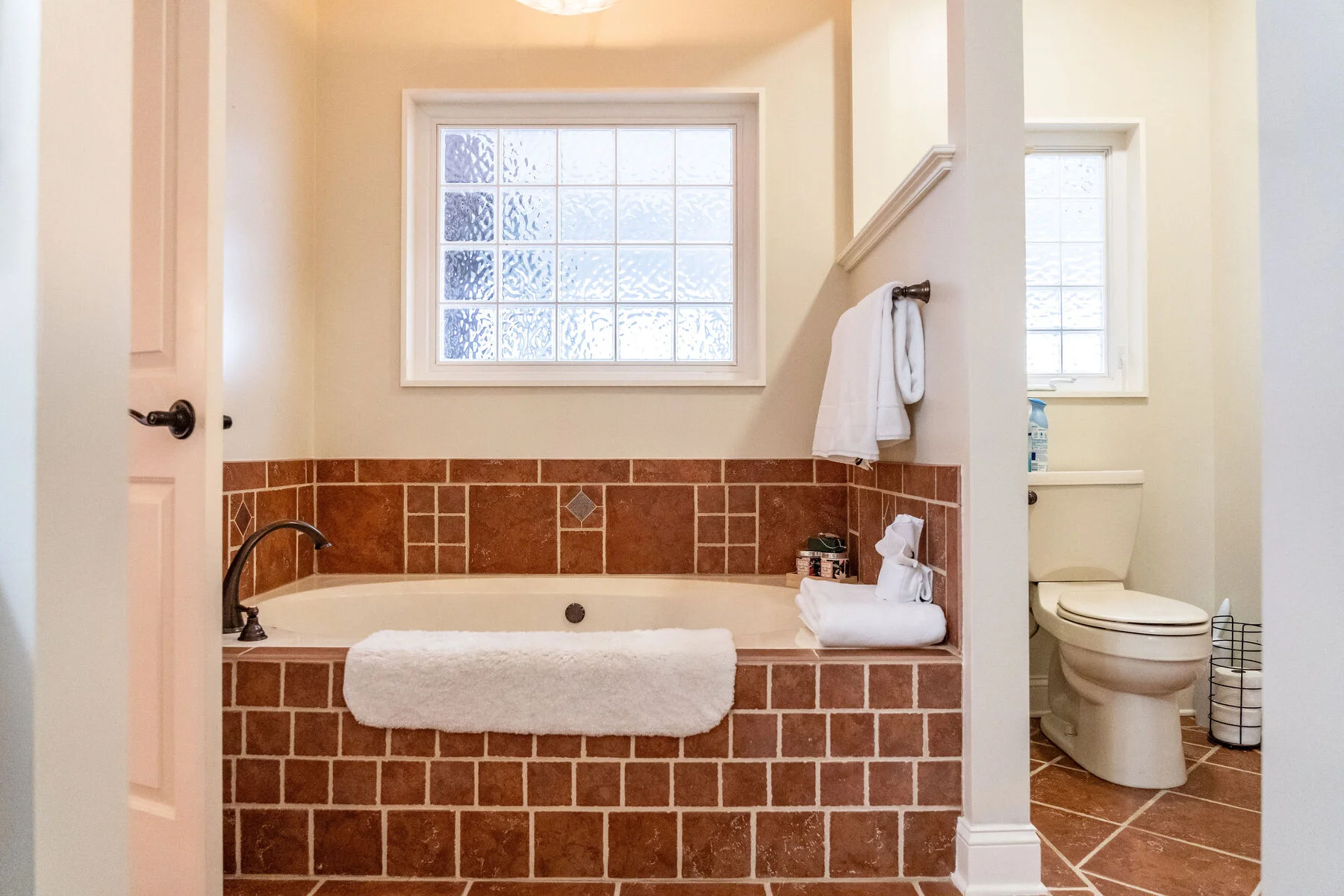 Master Bathroom - Ceres Cottage Pinehurst